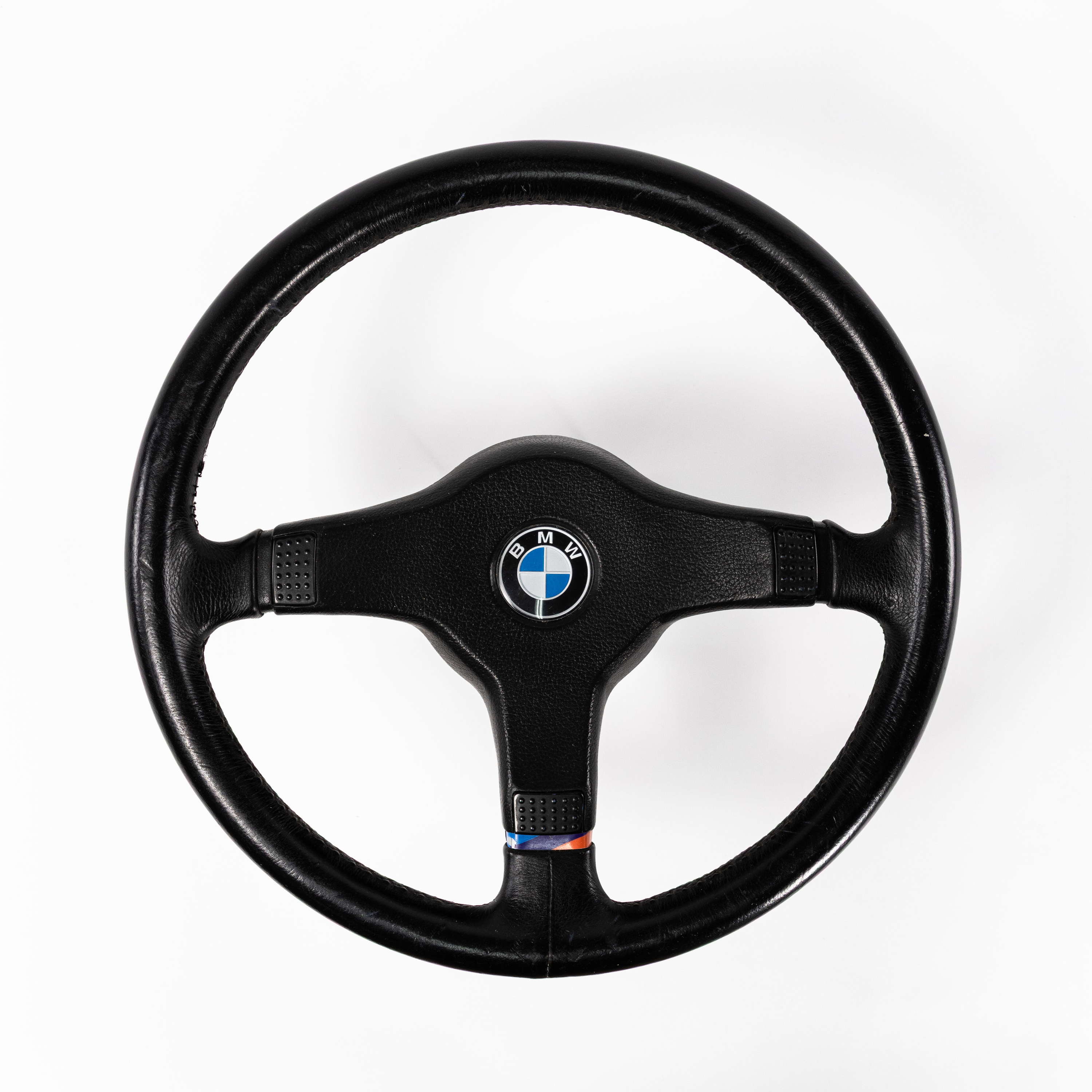 Bilratt, BMW, E30 M-Tech 1, KBA 70074, diameter 380 mm | Auktion
